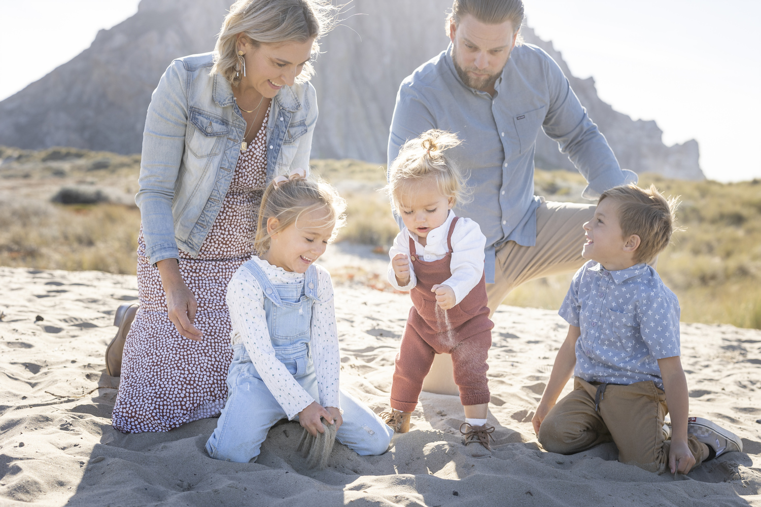 How To Capture Candid Moments In Your Family Photos - Little Magnolia ...